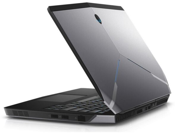 Hands-on Review: Dell Alienware 13 - YANGCANGGIH.COM