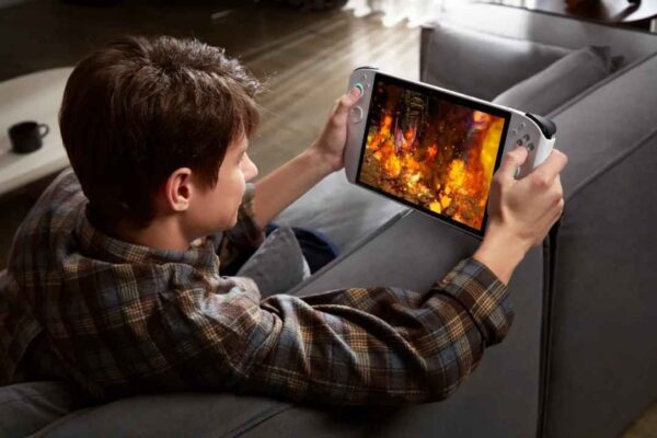 Tencent 3D One: Konsol Genggam Pertama Dengan Layar 3D Tanpa Kacamata ...